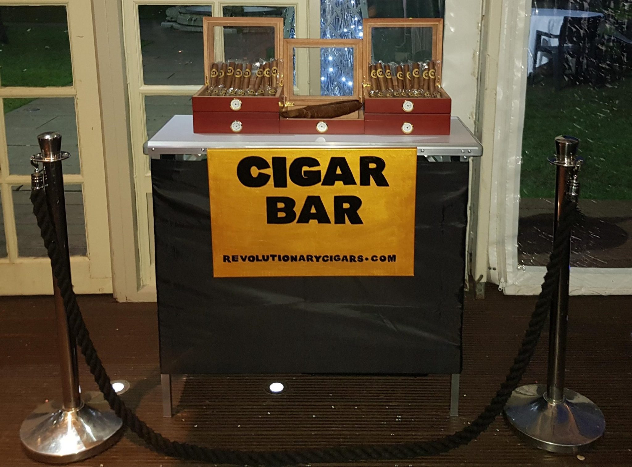 Wedding Cigar Bars - Tie The Knot Wedding Directory